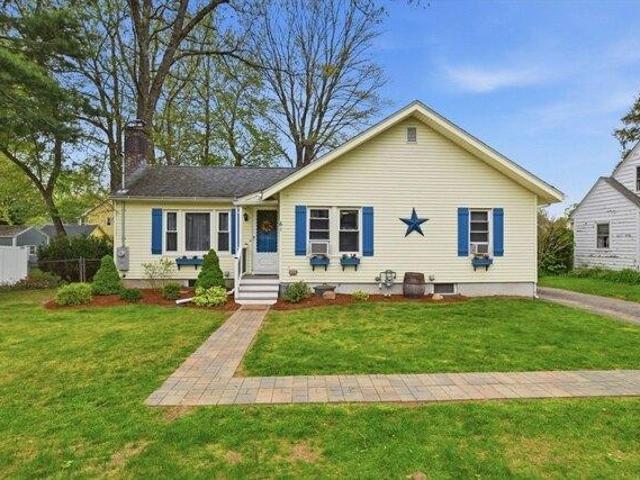 3 bedroom, East Longmeadow MA 01028 103224478