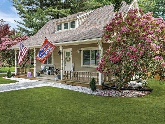 3 bedroom, East Longmeadow MA 01028 103965802