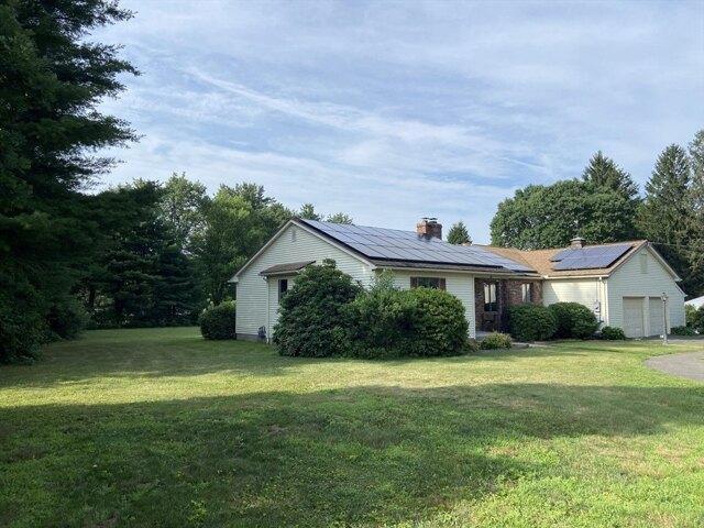 3 bedroom, East Longmeadow MA 01028 104608160