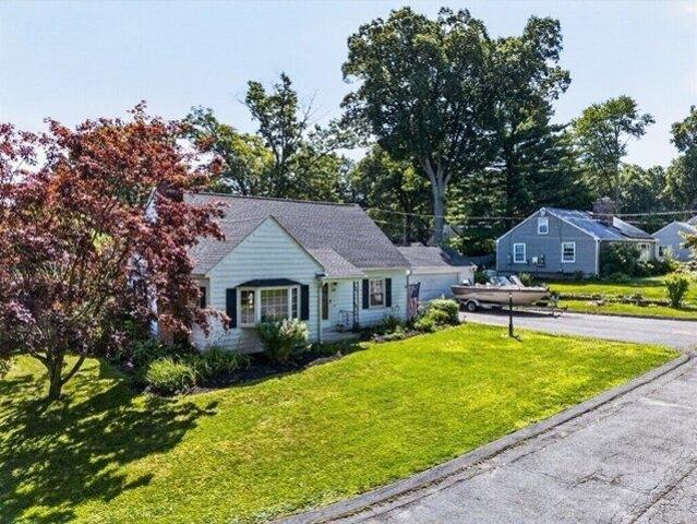 3 bedroom, East Longmeadow MA 01028 105096195