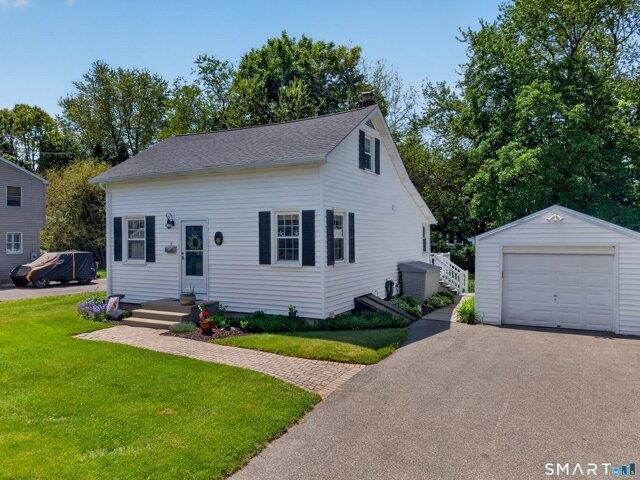 3 bedroom, East Lyme CT 06357 LS102724785
