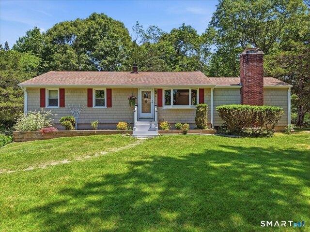 3 bedroom, East Lyme CT 06357 104789424