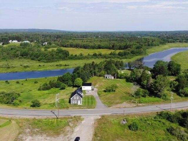 3 bedroom, East Machias ME 04630 104264577
