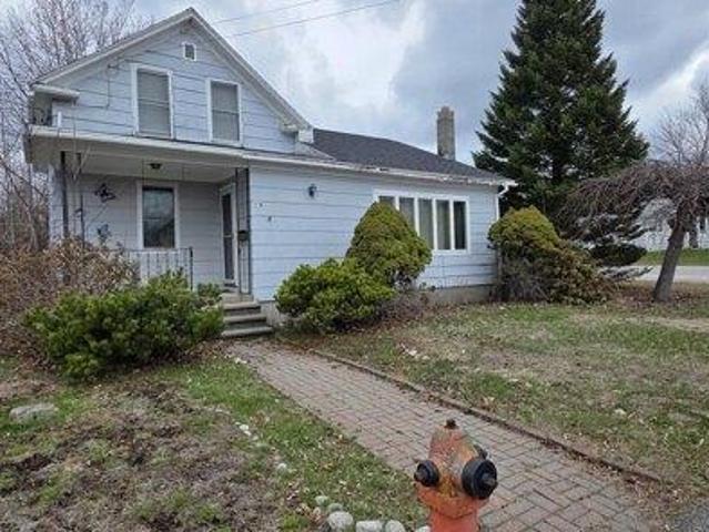 3 bedroom, East Millinocket ME 04430 102255824