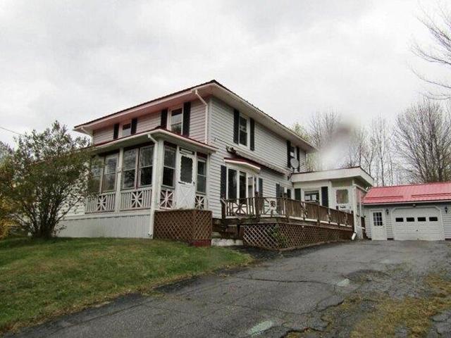 3 bedroom, East Millinocket ME 04430 104440498