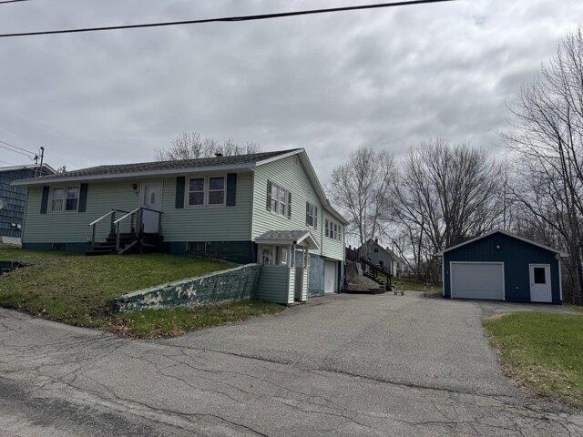 3 bedroom, East Millinocket ME 04430 LS102635698