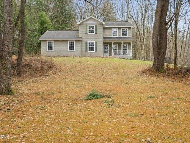 3 bedroom, East Nassau NY 12062 104904492