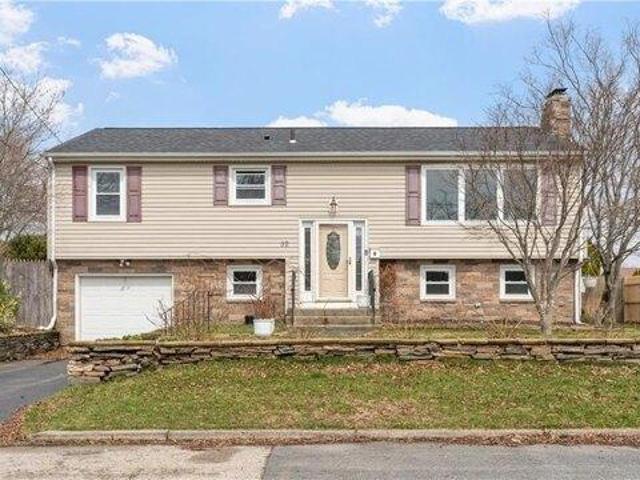 3 bedroom, East Providence RI 02914 102345863