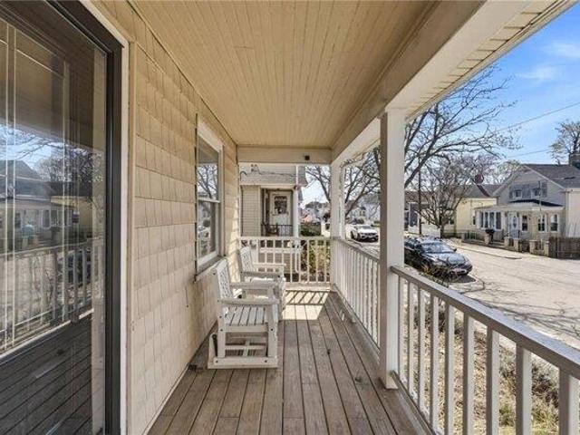 3 bedroom, East Providence RI 02914 102372296