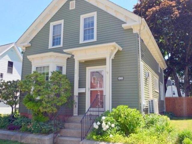 3 bedroom, East Providence RI 02914 103663501