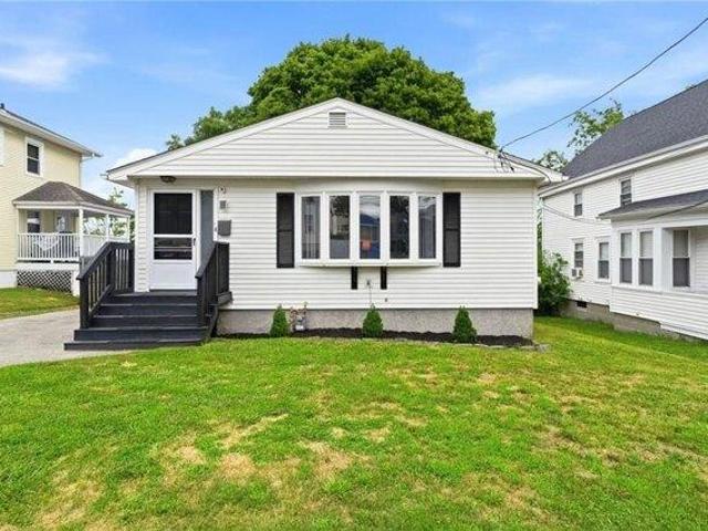 3 bedroom, East Providence RI 02914 104836179