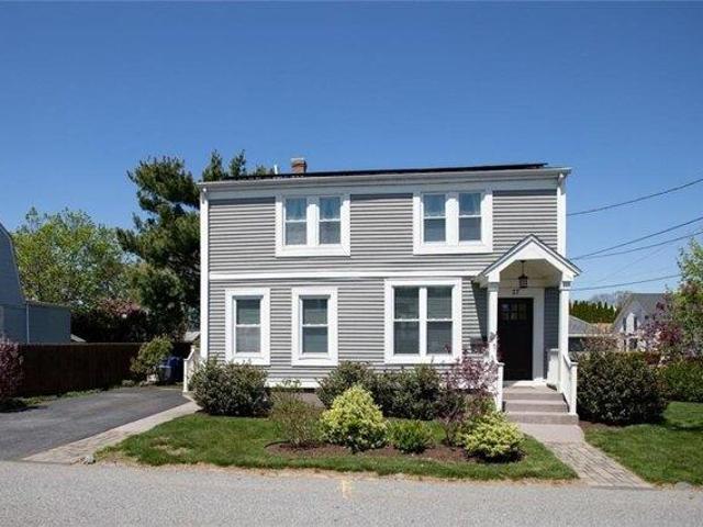 3 bedroom, East Providence RI 02915 102158210