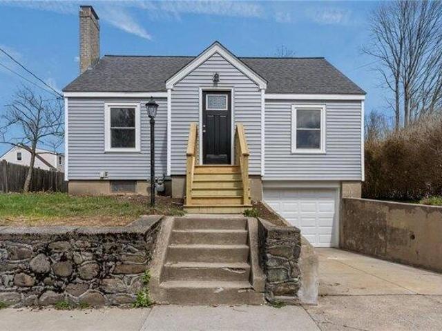 3 bedroom, East Providence RI 02915 103036810