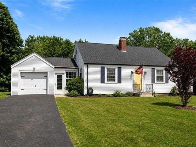 3 bedroom, East Providence RI 02915 104079188