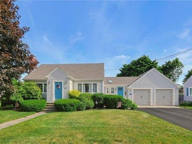 3 bedroom, East Providence RI 02915 104568317