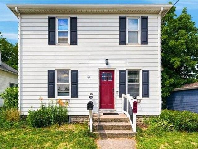 3 bedroom, East Providence RI 02915 104608285