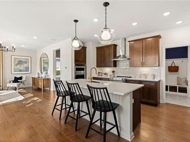 3 bedroom, East Providence RI 02916 104352606