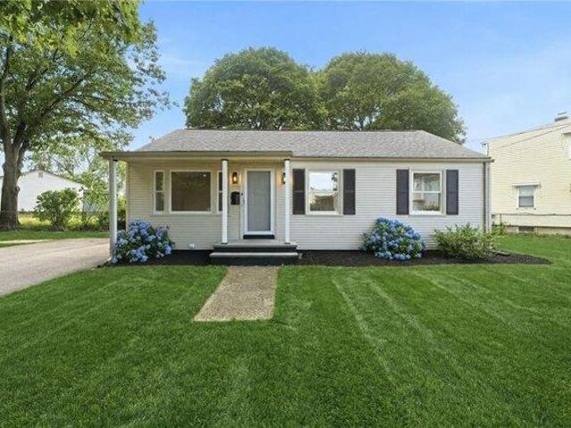 3 bedroom, East Providence RI 02916 104409794