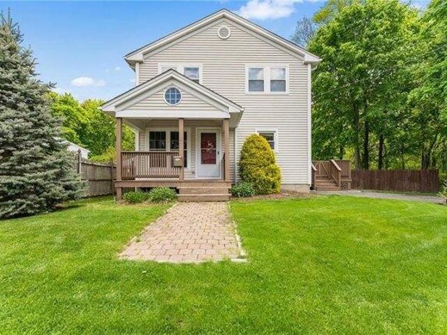 3 bedroom, East Providence RI 02916 104792159