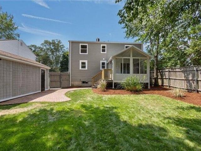 3 bedroom, East Providence RI 02916 105095138