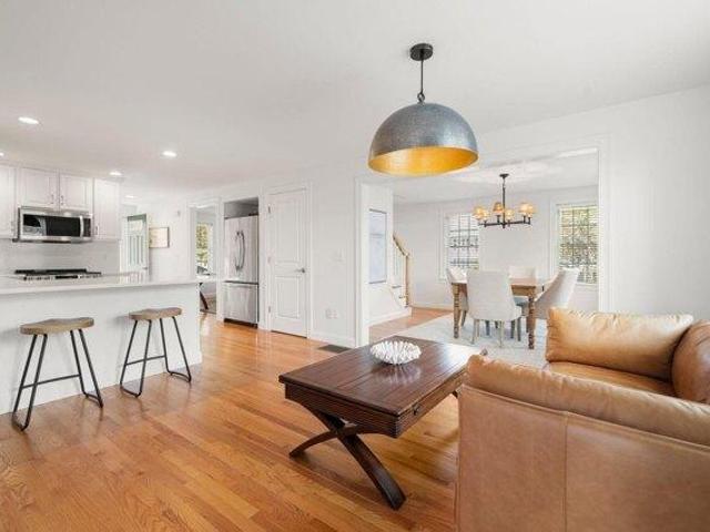 3 bedroom, East Sandwich MA 02537 LS103069610