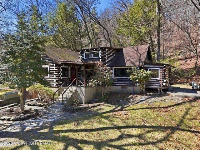 3 bedroom, East Stroudsburg PA 18302 103624475