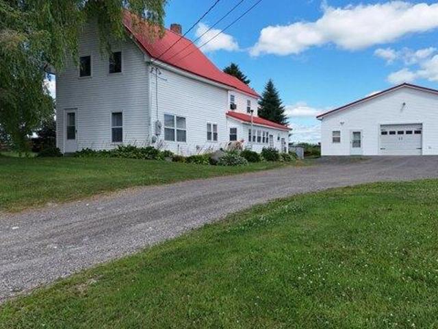 3 bedroom, Easton ME 04740 104569238
