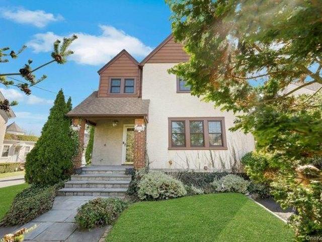 3 bedroom, Eastchester NY 10709 LS101783490
