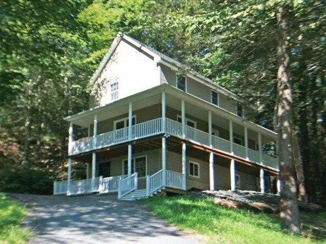 3 bedroom, Easthampton MA 01027 104808309