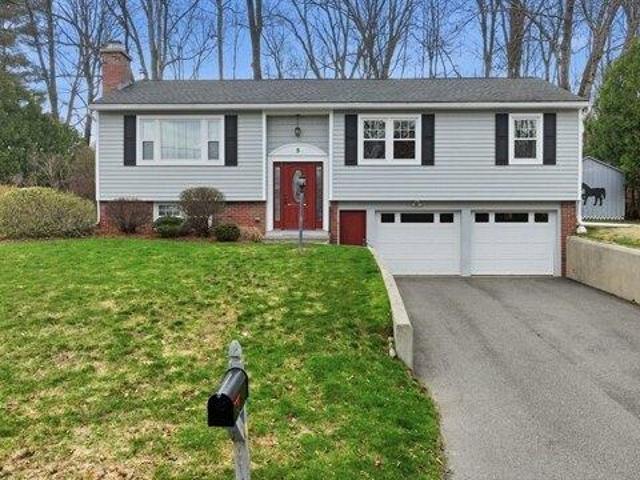3 bedroom, Easthampton MA 01027 102372917