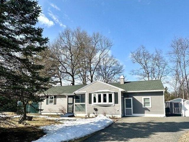 3 bedroom, Easthampton MA 01027 103018172