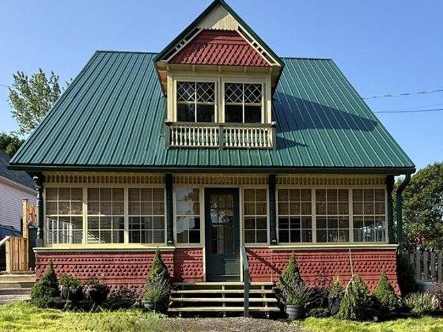 3 bedroom, Eastport ME 04631 LS101627689