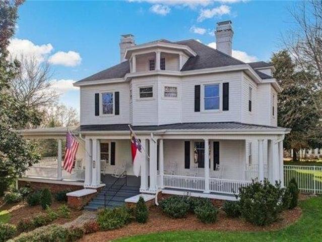 3 bedroom, Eden NC 27288 104899475