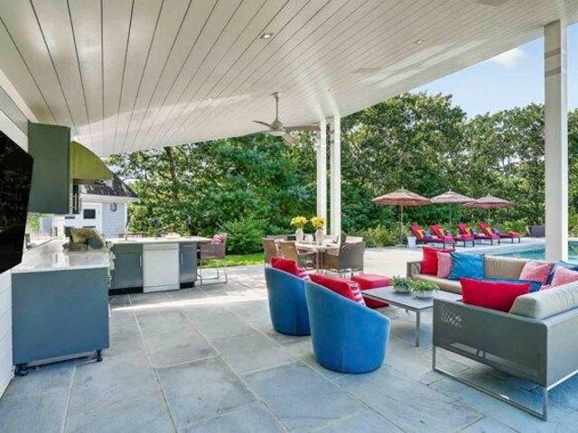 3 bedroom, Edgartown MA 02539 105059183