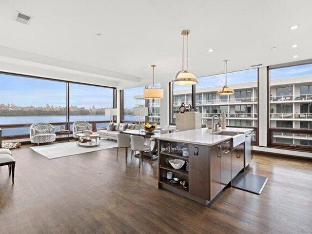 3 bedroom, Edgewater NJ 07020 104605336