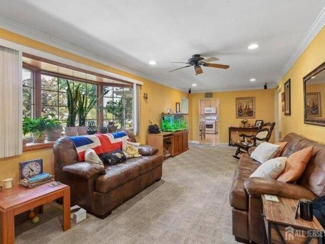 3 bedroom, Edison NJ 08817 105193530