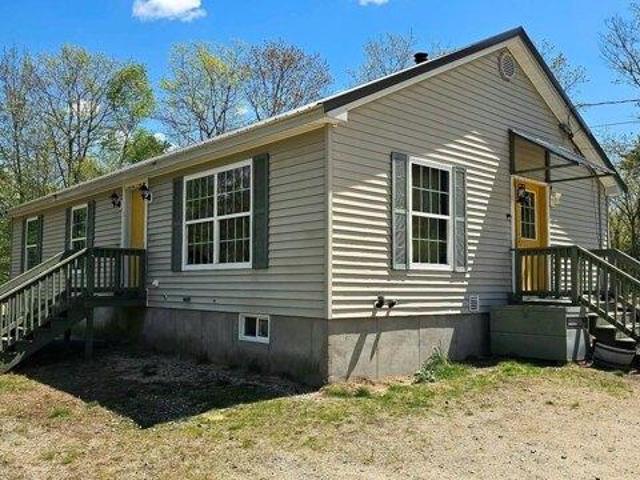 3 bedroom, Effingham NH 03882 103036362