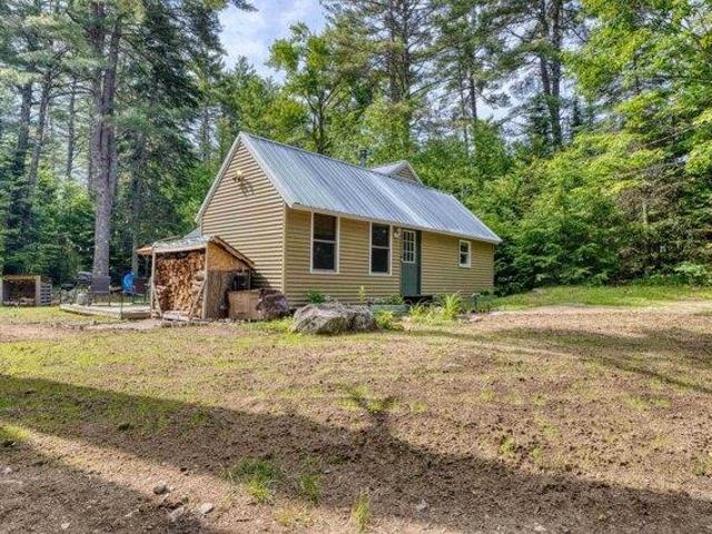3 bedroom, Effingham NH 03882 104571900