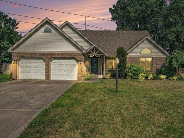 3 bedroom, Elkhart IN 46514 92948045