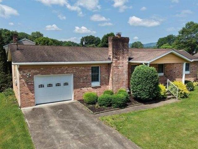 3 bedroom, Elkins WV 26241 104908055