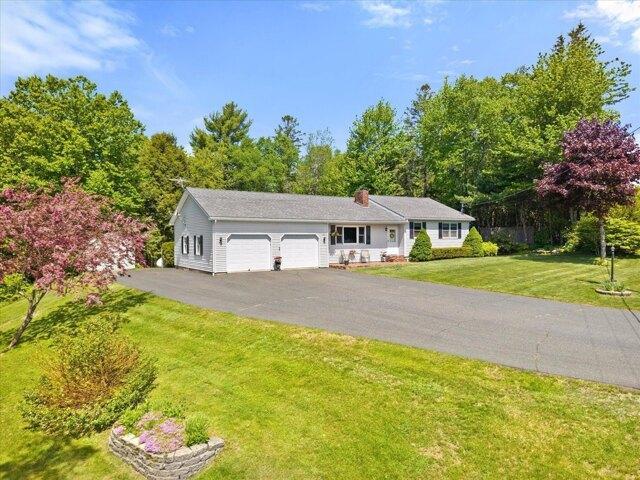 3 bedroom, Ellsworth ME 04605 103127386
