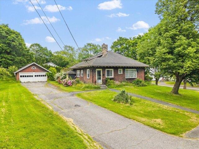 3 bedroom, Ellsworth ME 04605 104920494