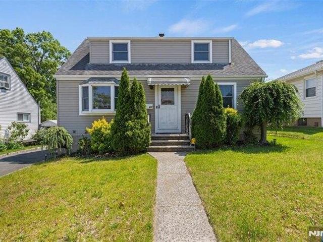 3 bedroom, Elmwood Park NJ 07407 LS102778385