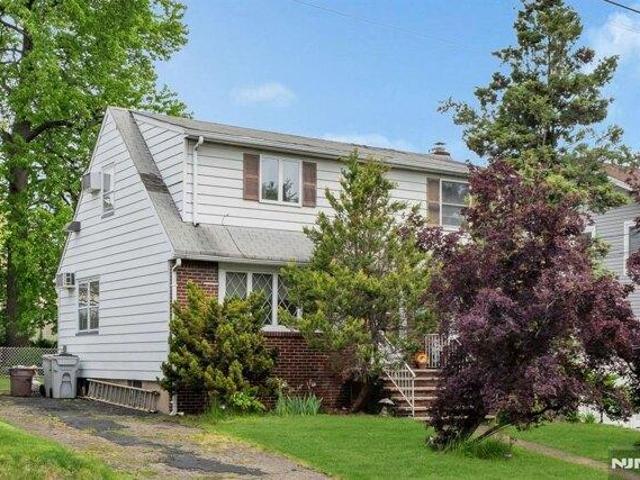 3 bedroom, Elmwood Park NJ 07407 LS102828118