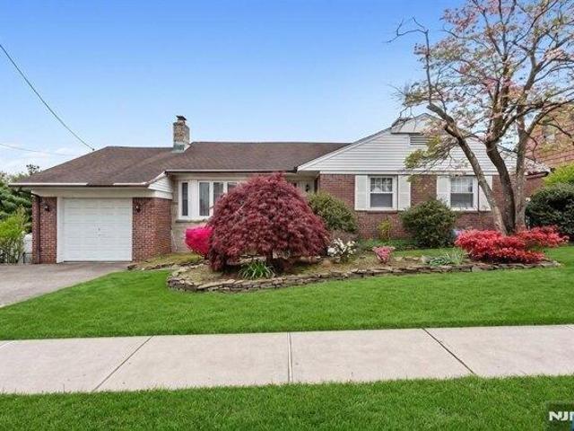 3 bedroom, Elmwood Park NJ 07407 102213374