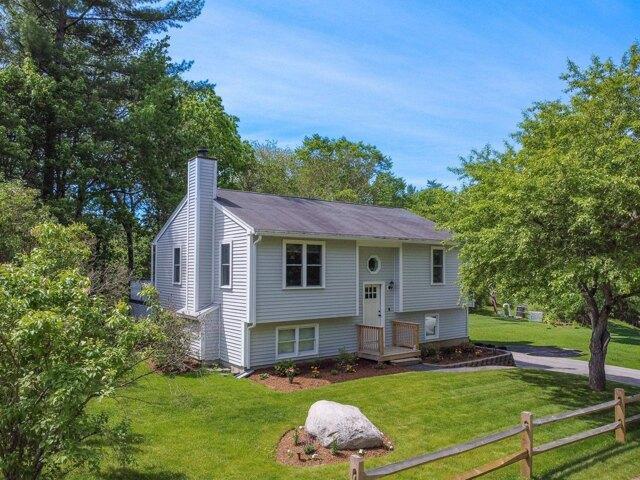 3 bedroom, Epping NH 03042 103035823