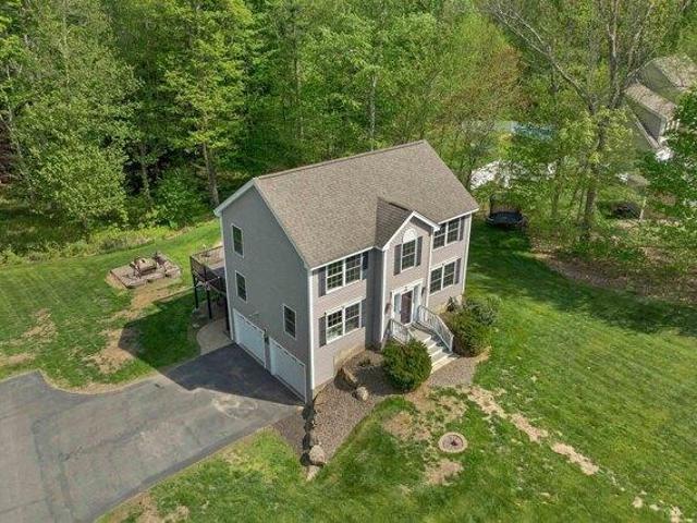 3 bedroom, Epping NH 03042 103441776
