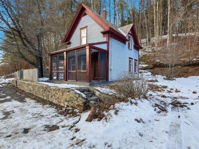 3 bedroom, Erving MA 01344 102411068