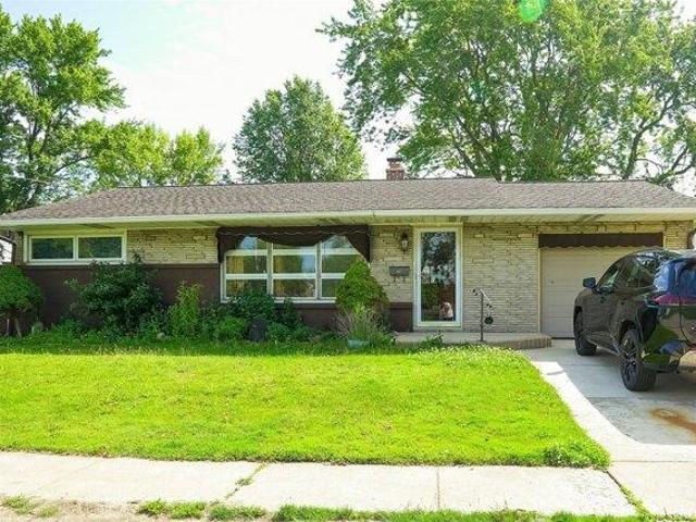 3 bedroom, Erie PA 16504 103599947