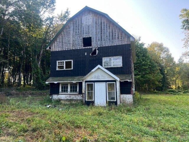 3 bedroom, Erie PA 16509 LS89318428